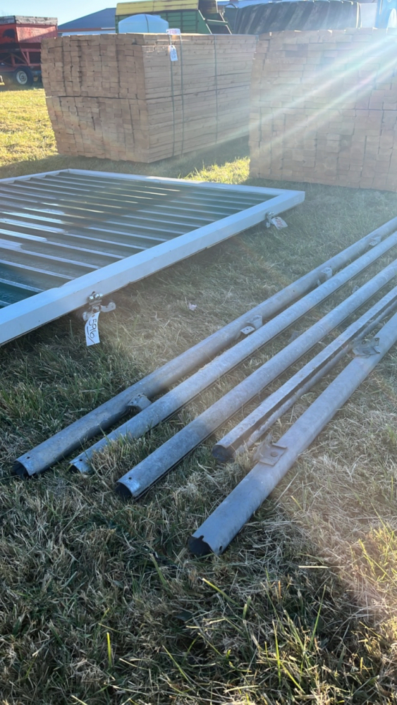 4-10ft and 1-8ft Sections of Cannonball Track
