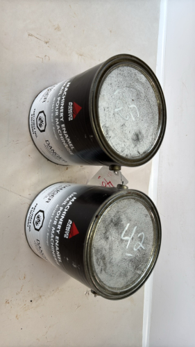 (2) GALLON OF MASSEY FERGUSON RED PAINT