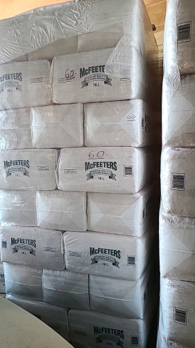 Lift of 40 - 78L Bags of McFeeters Shavings
