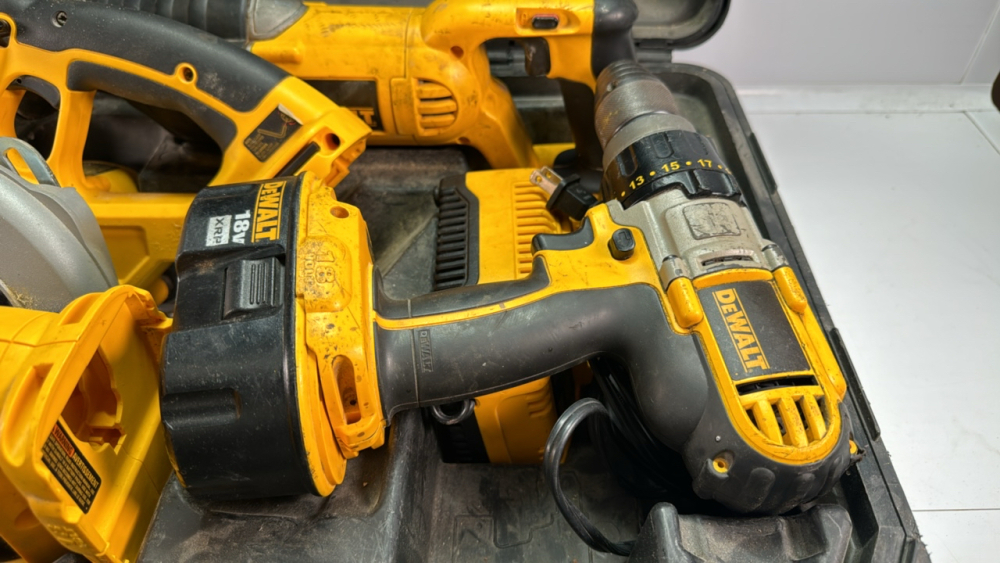 Dewalt 18V Tool Lot - See Notes